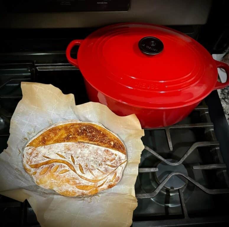 How to Use a Dutch Oven on a Stove Top - OvenSpot