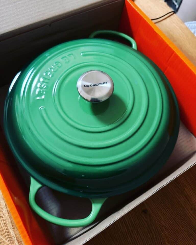 Le Creuset Color Guide for 2025 - OvenSpot