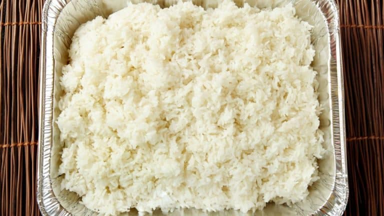 How to Reheat Rice in a Rice Cooker (Hot and Fluffy)