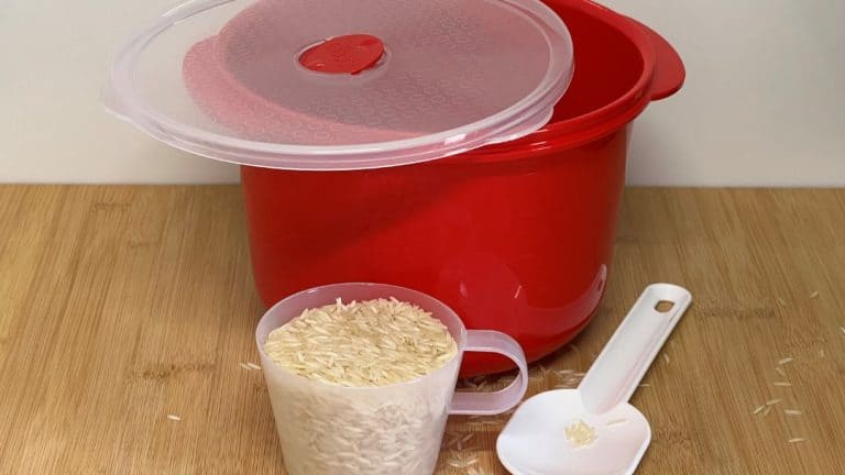 How to Cook Rice in a Microwave Rice Cooker - OvenSpot