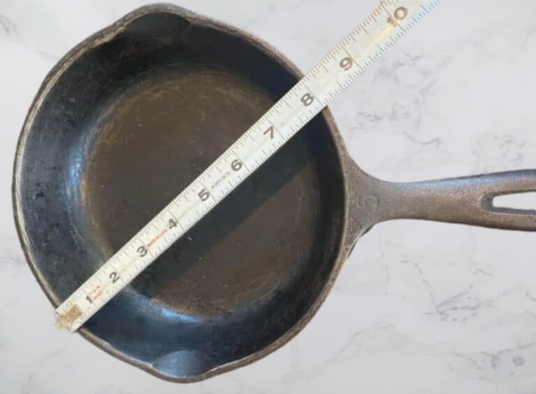 Cast Iron Skillet Sizes: What's Your Perfect Size - OvenSpot