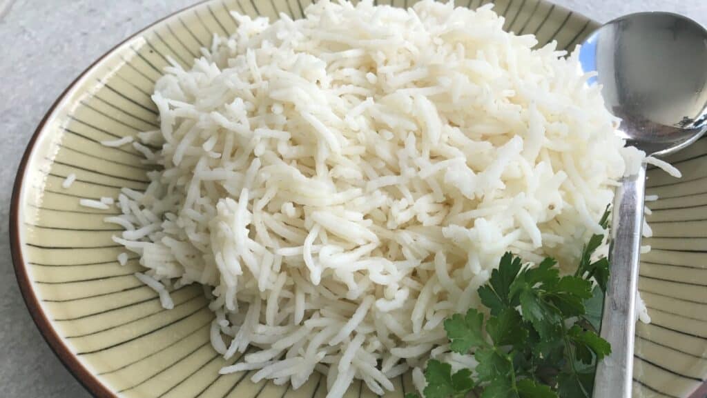 How to Cook Rice in a Cast Iron Dutch Oven (Easy Recipe)