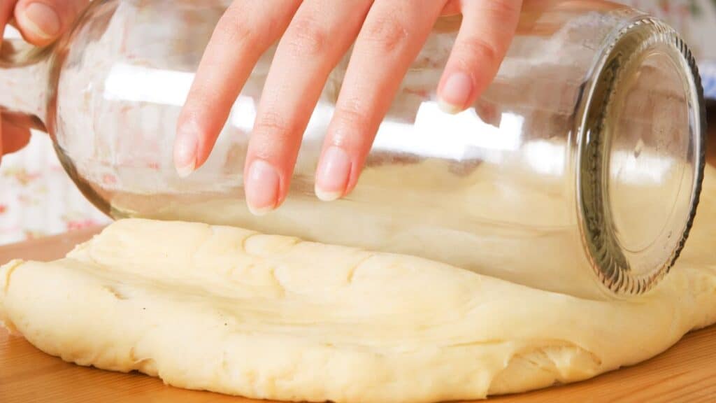 Rolling Pin Uses: Essential Techniques and Tips - OvenSpot